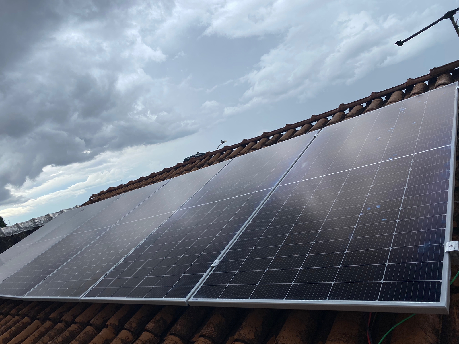 Projeto Fotovoltaico de 3,33 kWp – Foster Energy